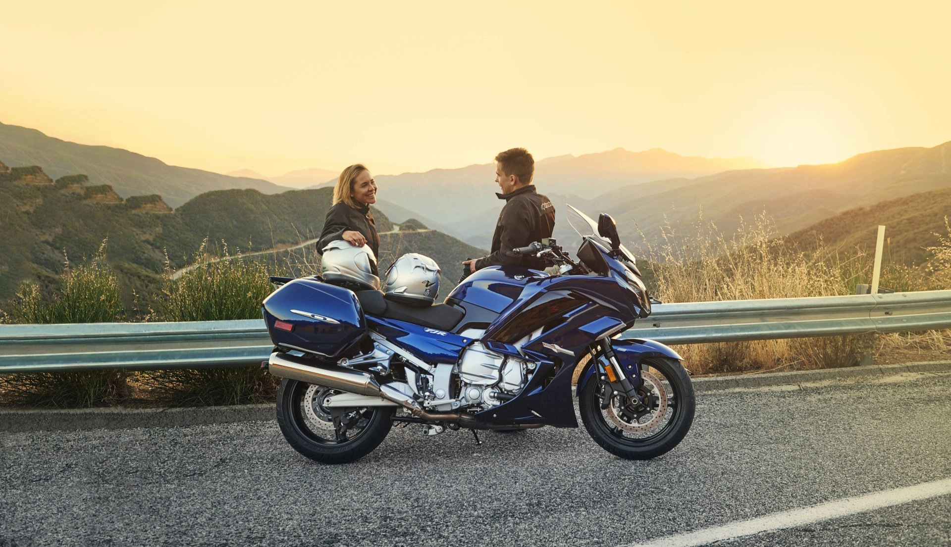 2023 FJR1300ES - Specifications | Yamaha Motorsports, USA