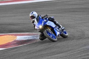 2025 YZF-R3 - Gallery | Yamaha Motorsports, USA